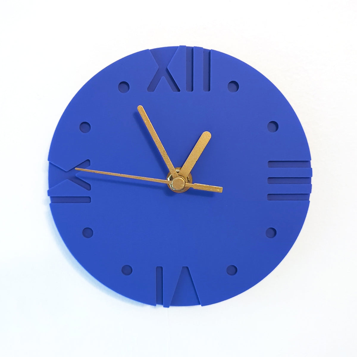 Mini Modern Roman Numerals Clock – Poppy and Honey Bee